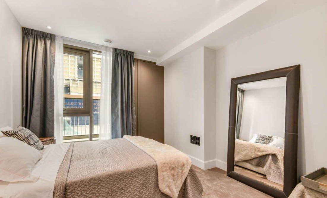 Royal Warwick Square F - UKMate