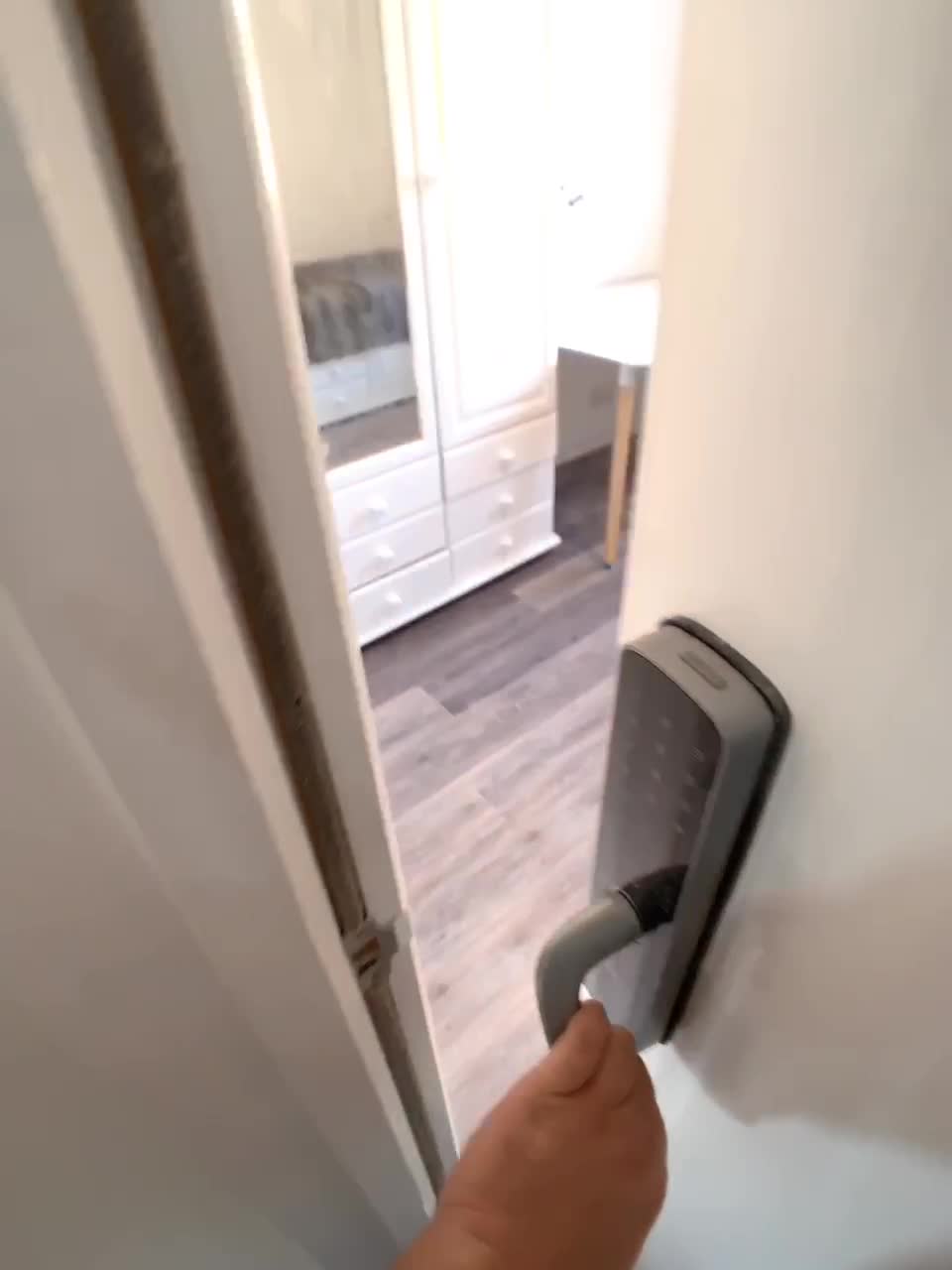 YOHO Elephant & Castle - UKMate